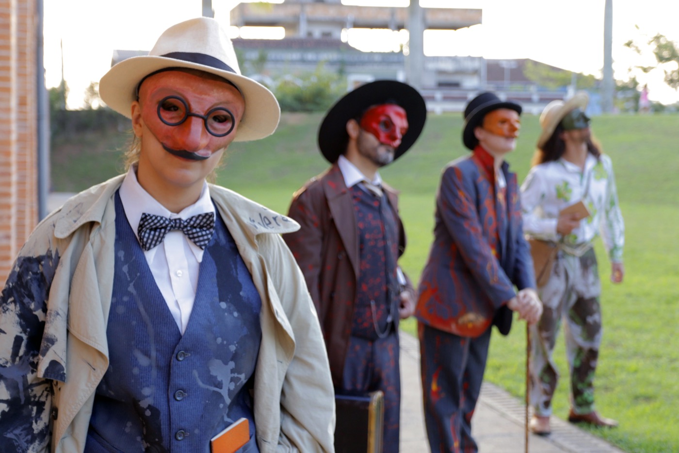 Apresentação online da Cia. do Liquidificador celebra Fernando Pessoa ...